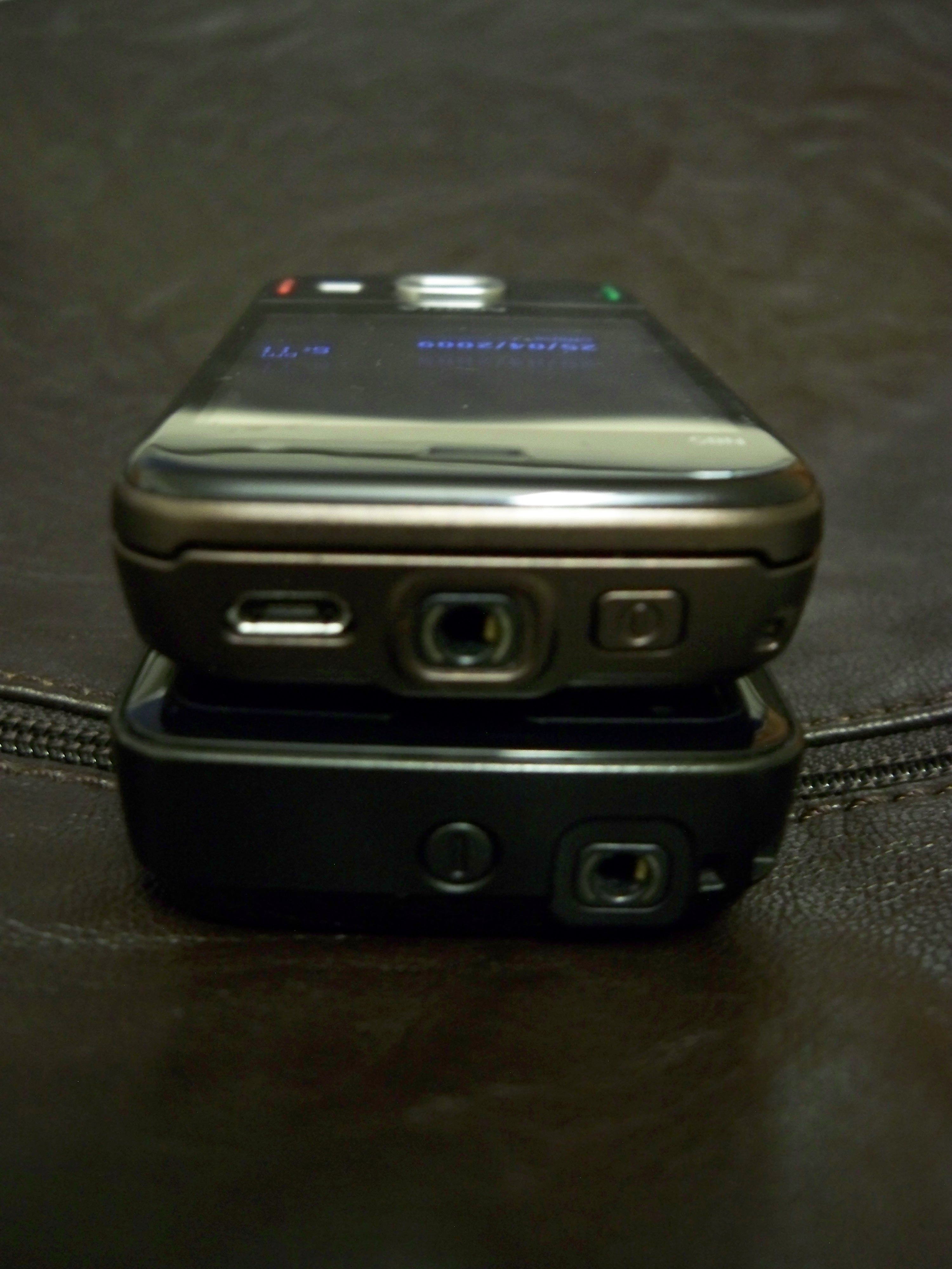Nokia N85 vs N82 – Part 1 : Hardware